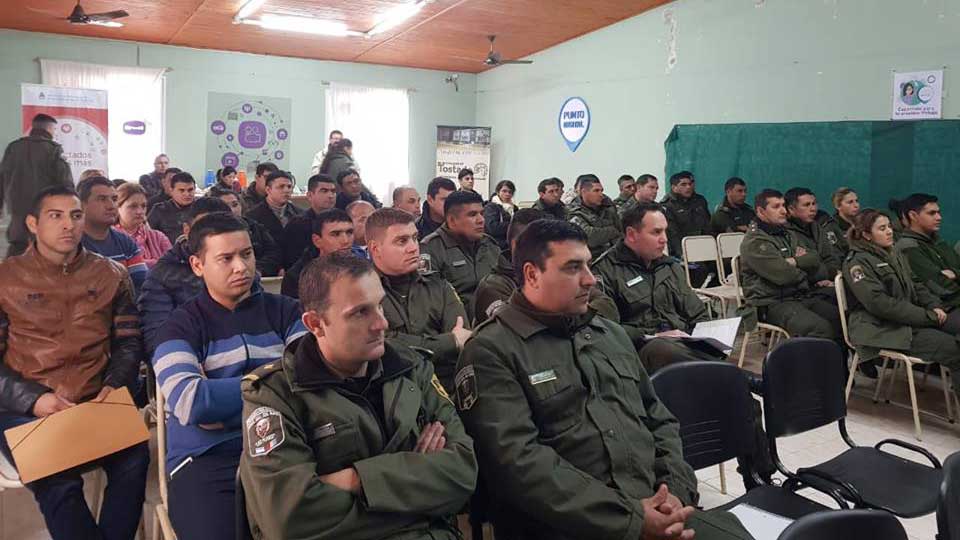 Capacitaron en Tostado a agentes de la Guardia Rural de la región ...