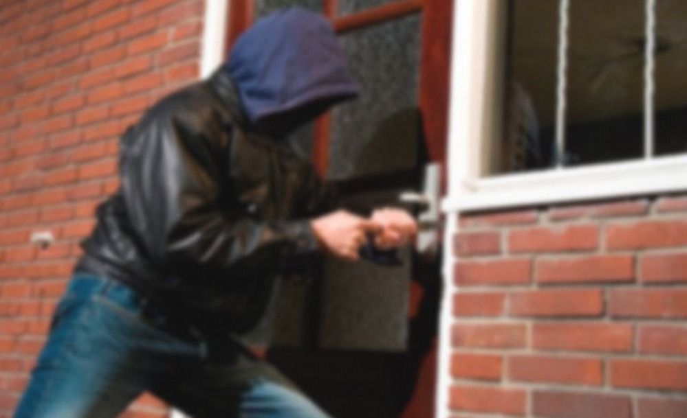 Millonario escruche en San Cristóbal: se llevaron casi 30 mil dólares y ...