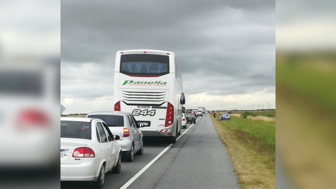 Un choque frontal entre dos autos en la Ruta 11 dejó al menos 7 heridos ...