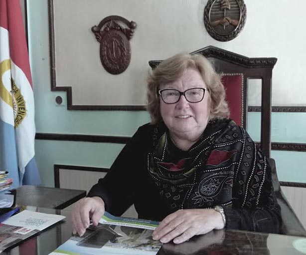 Ana Meiners retuvo la intendencia de Esperanza por más del 50% de los ...