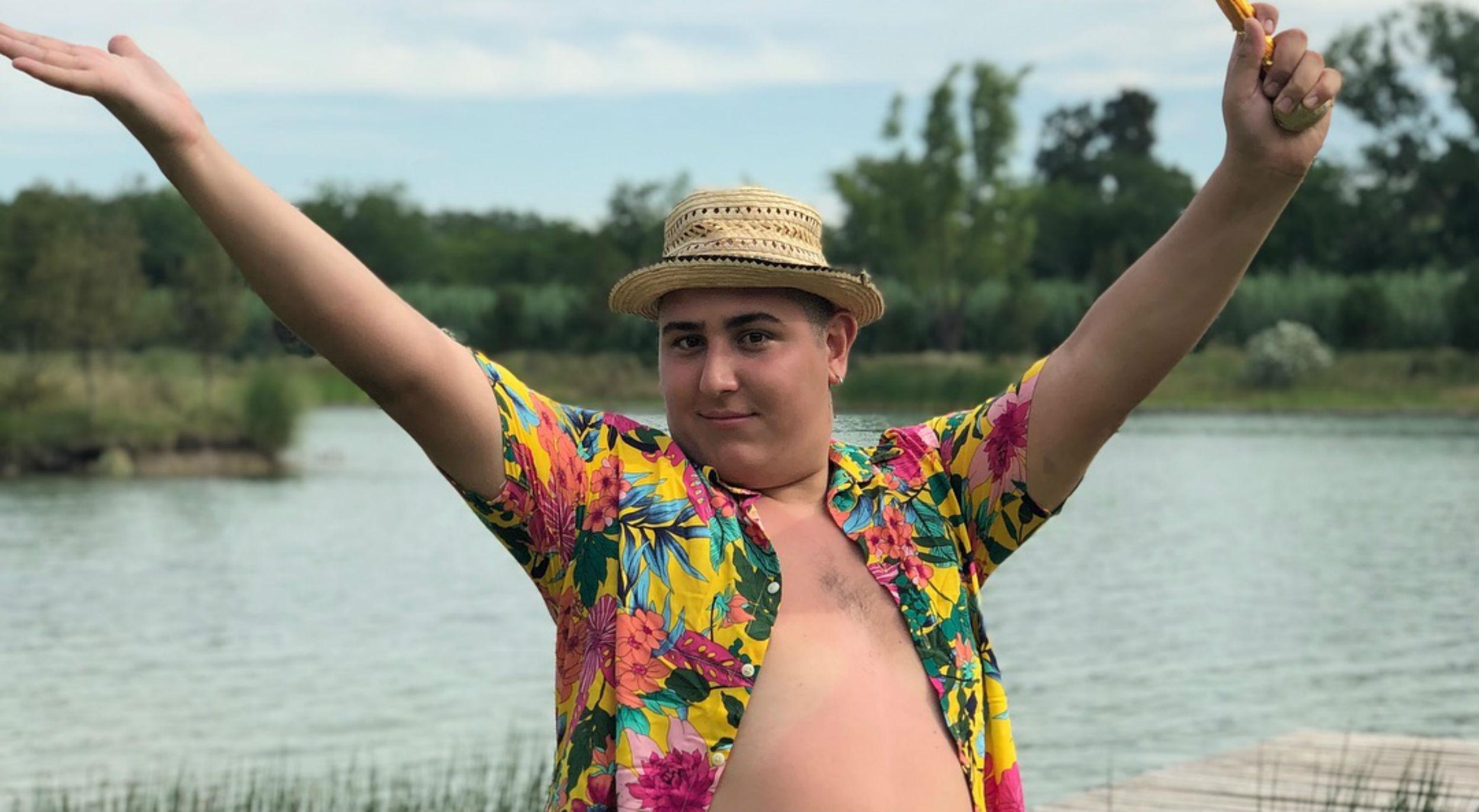 ¡El nuevo video del "Chapu" Martínez la rompe en las redes! | Radio EME