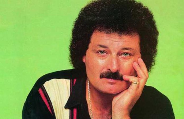 Alcides en “Historias en Sintonía” por Radio EME