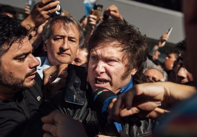 Milei en Rosario: "Somos los únicos que podemos poner de pie al país"