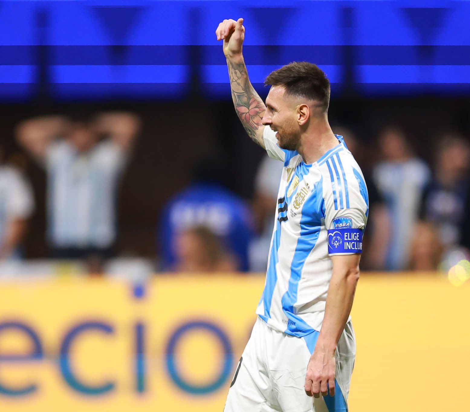 Messi destacó "la paciencia y el control" del equipo en el debut con ...