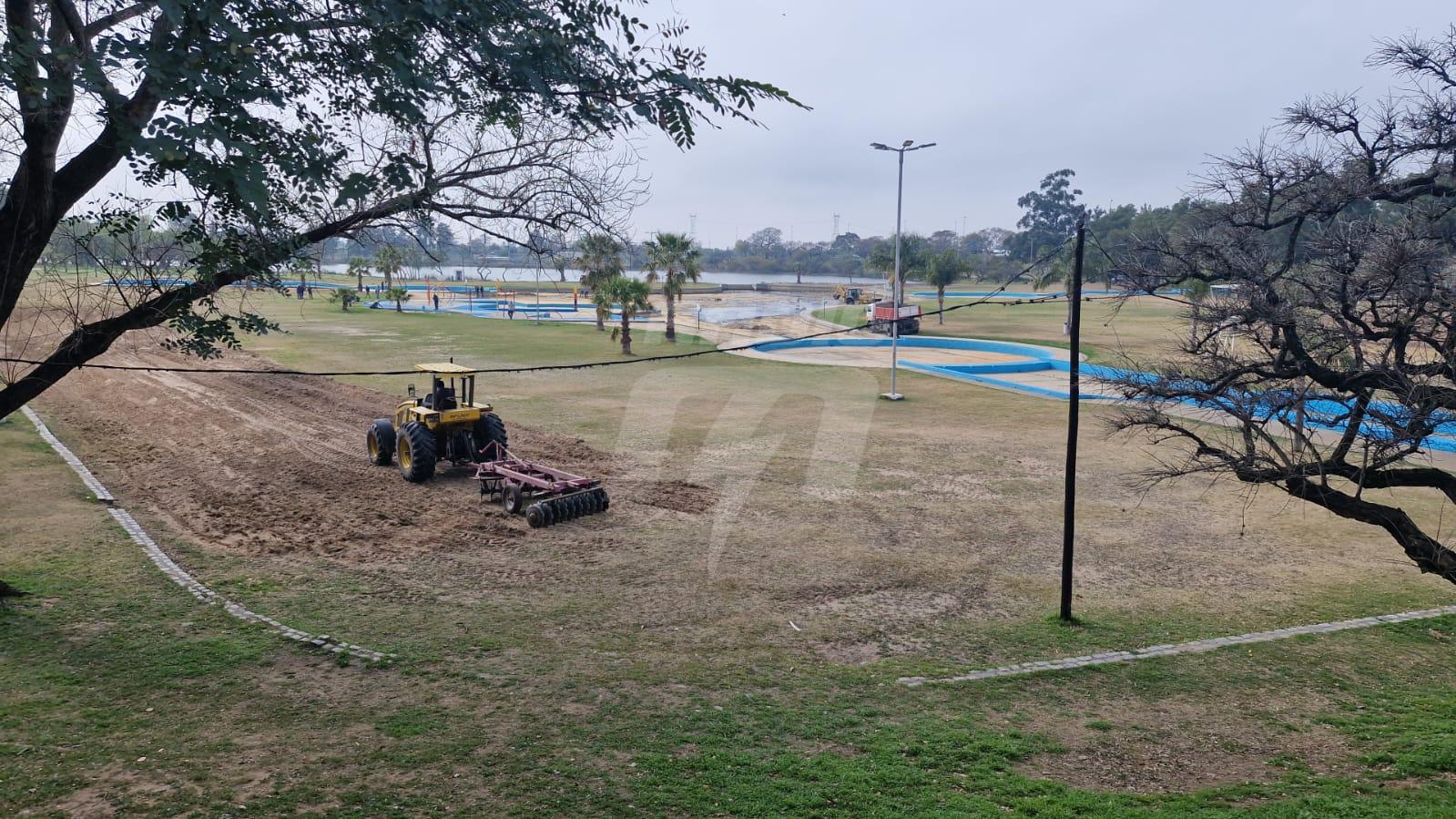 Inició la puesta a punto del Parque del Sur para la temporada de verano