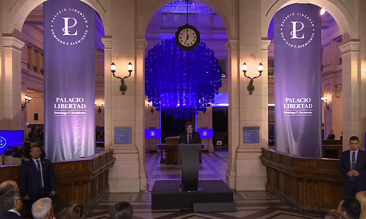 Milei inauguró el Palacio Libertad y criticó las universidades | Radio EME